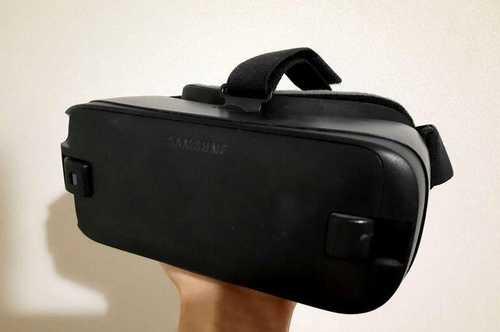 Очки виртуальной реальности Samsung Gear VR