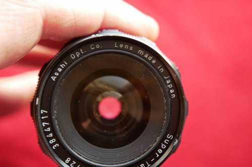 Ширик М42 super takumar 28mm f3,5 прекрасный