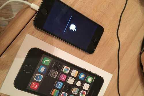 Продам iPhone 5 s 32 gb