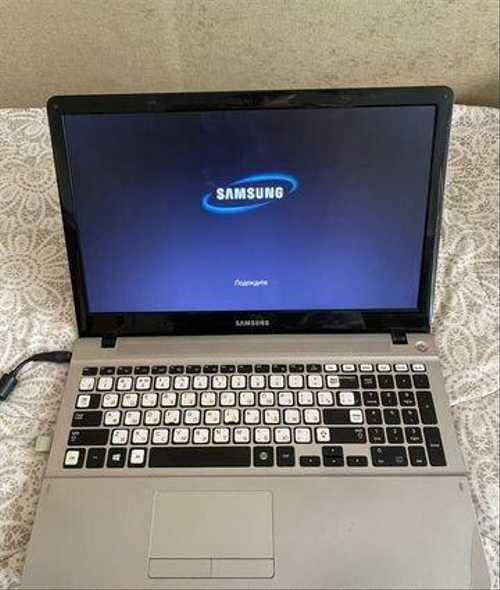 Ноутбук Samsung np370r5e
