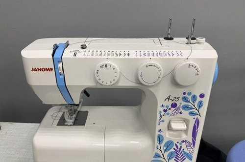 Швейная машина Janome A25 петельная