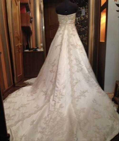 Свадебное платье Marry me со шлейфом