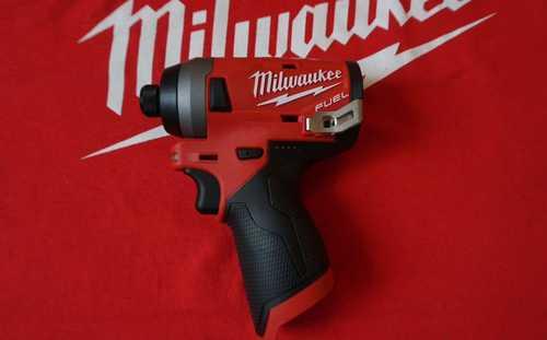 Винтоверт (импакт) milwaukee 2553-20 m12