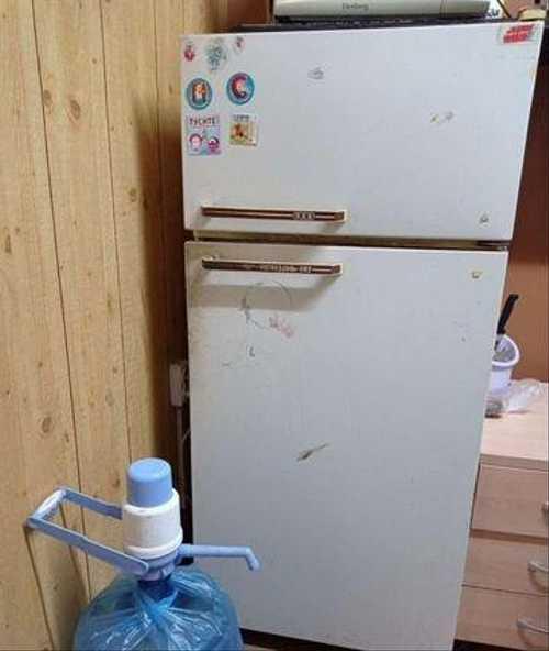 Холодильник бу Юрюзань 207
