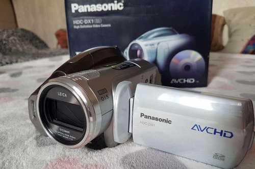 Видеокамера Panasonic HDC-DX1
