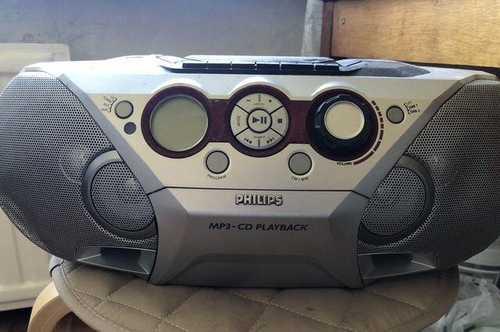 Philips AZ 3067 soundmachine магнитофон
