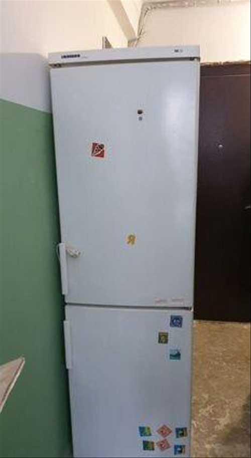 Холодильник Liebherr бу