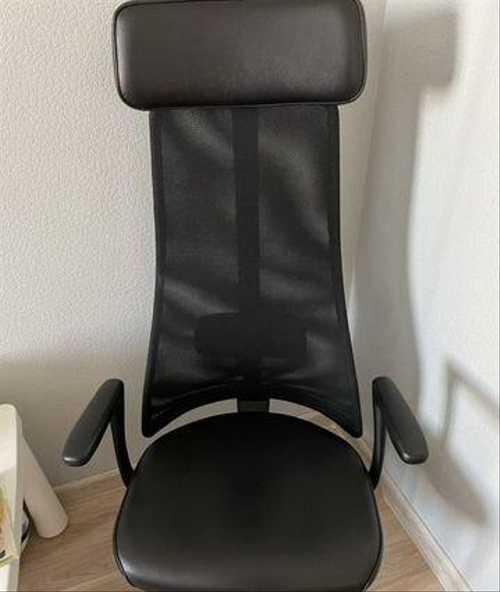 Компьютерное кресло эрвфьеллет (IKEA)