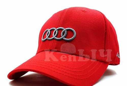 Бейсболка Audi red