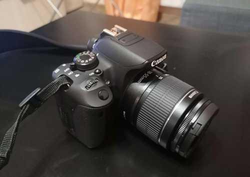 Зеркальный фотоаппарат