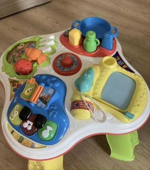 Развивающий стол Chicco