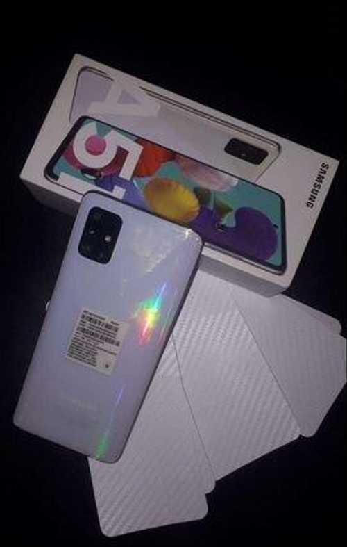 Samsung galaxy A51 64gb с каробкой