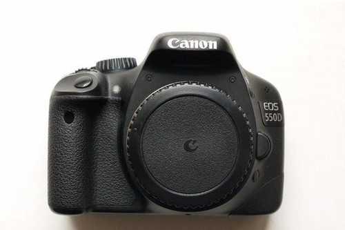 Зеркальный фотоаппарат Canon 550D body идеал