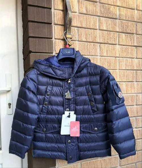 Moncler. Ориг. Новая Куртка детская мужская 116