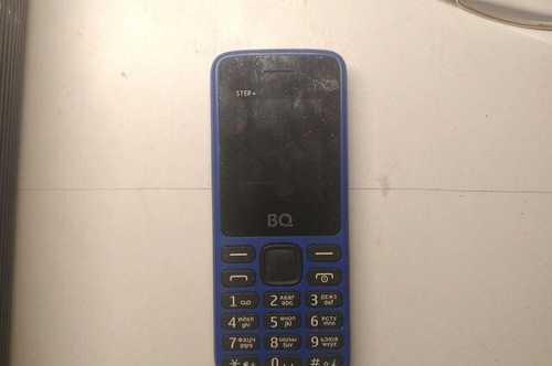 Телефон BQ BQM-1831 Step+
