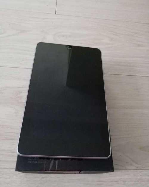 Планшет Asus Nexus 7