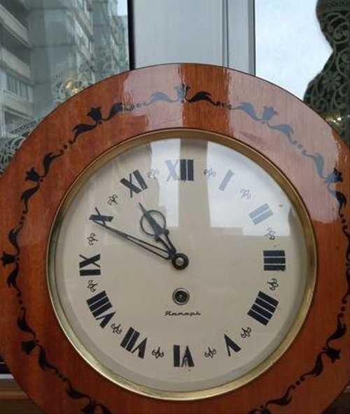 Часы настенные механические Янтарь