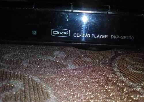 DVD плеер Sony DVP-SR100