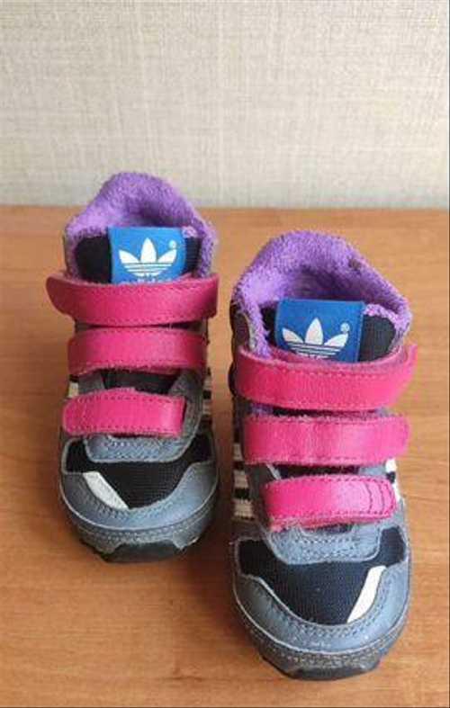 Кроссовки детские adidas 19