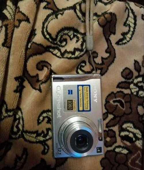 Цифровой фотоаппарат Sony dsc-w200