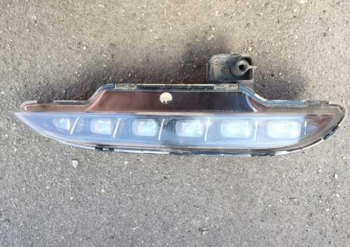 Ходовой огонь правый дхо LED Hyundai Genesis G80