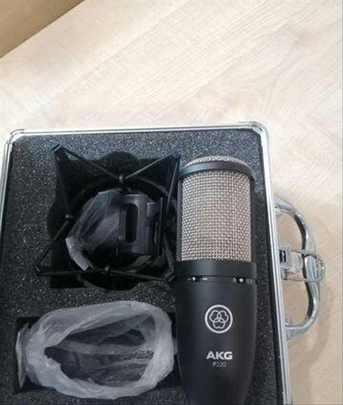 Продам микрофон Akg p220