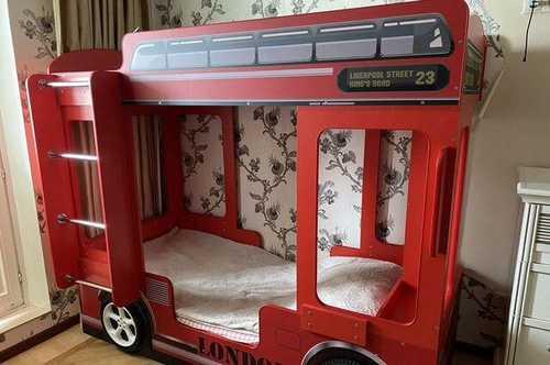 Двухъярусная детская кровать -автобус