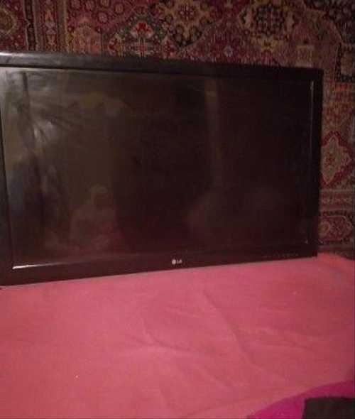 Продаю телевизор LJ 42"