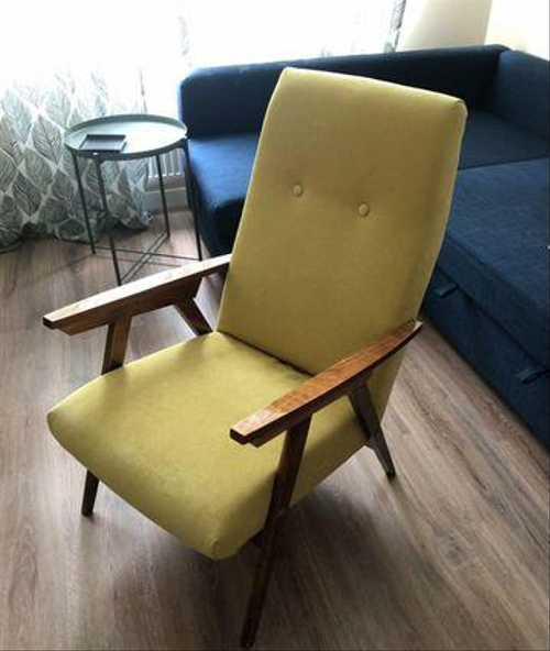 Винтажное кресло mid century