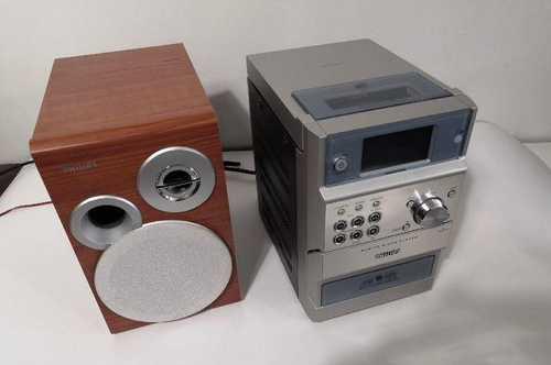 Аудиоцентр Philips MCM390