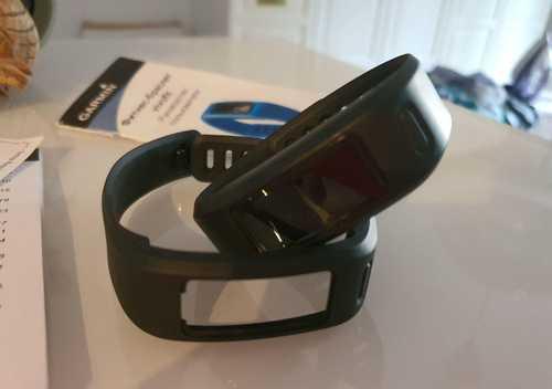Фитнес браслет Garmin Vivofit