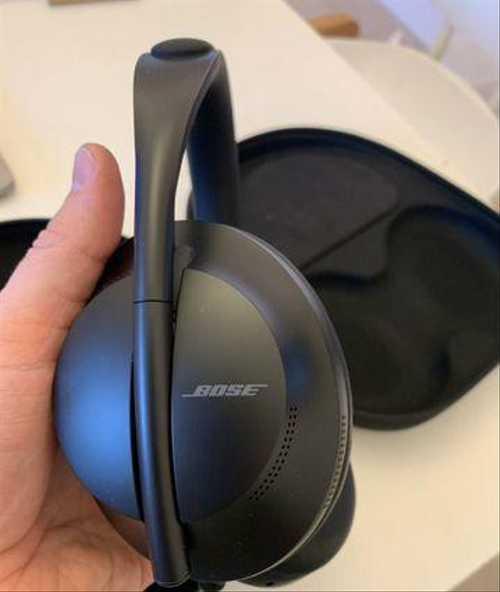 Беспроводные наушники Bose nc 700