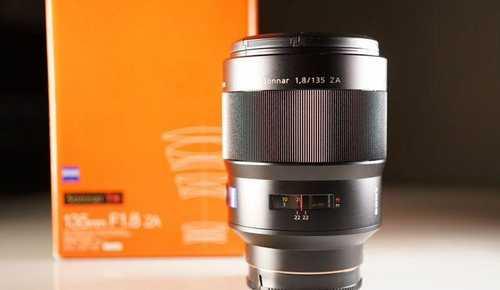 Sony Carl Zeiss 135mm 1.8 ZA SAL-135F18Z SAL135F18