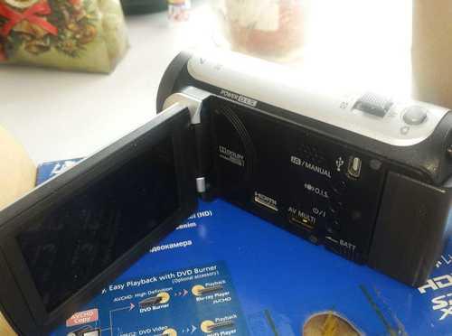 Видеокамера FullHD Panasonic HDC-SD80