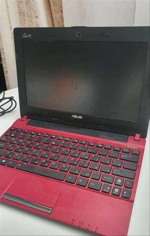 Нетбук Asus Eee PC x16-96125