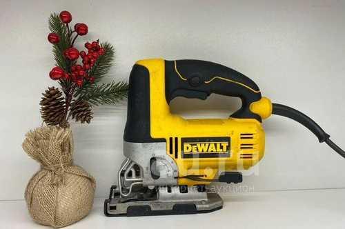 Лобзик DeWalt DW-349-KS