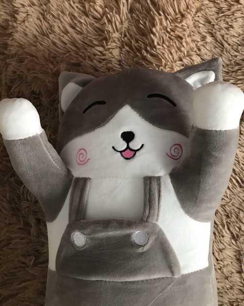 Кот плюшевый с пледом