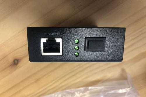 Продам медиаконвертер TP-Link MC220L V4