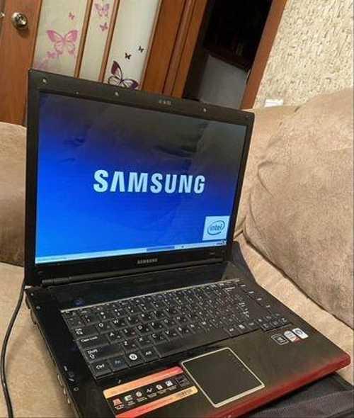 Ноутбук Samsung NP-560-ASS3RU