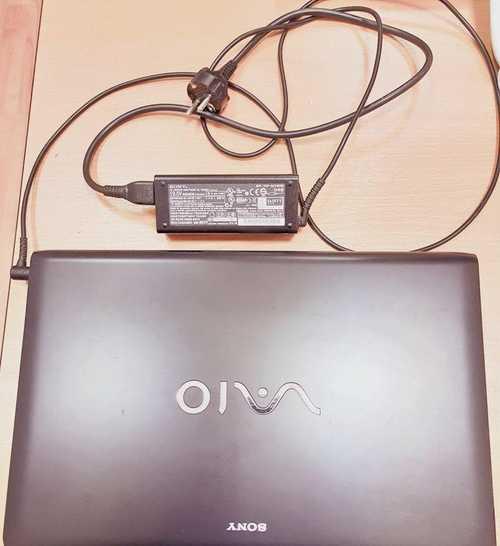 Ноутбук sony Vaio SVE151G17V Intel Core i5