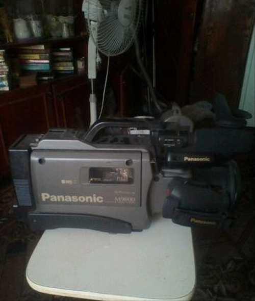 Видеокамера Panasonic 9000
