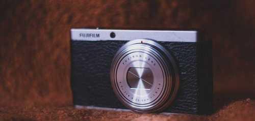 FujiFilm XF1