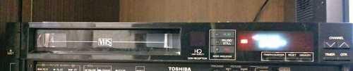 Видеомагнитофон Toshiba v-83w на запчасти