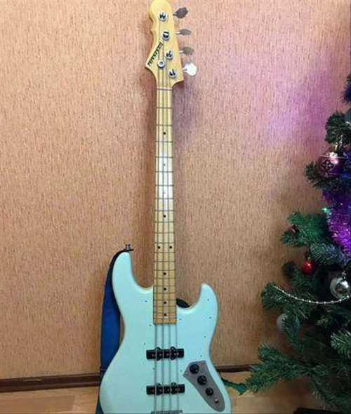 Fernandes PJB-45 Jazz Bass revers