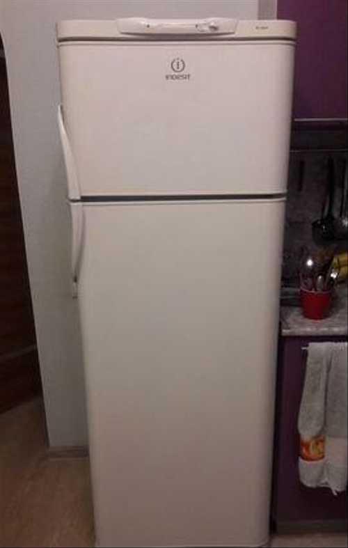 Холодильник indesit RA32G