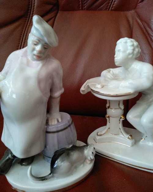 Фарфоровая статуэтка повар и кот,пушкин за столом
