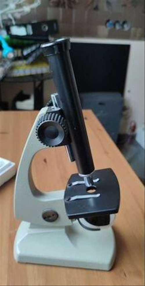Микроскоп Юннат-1