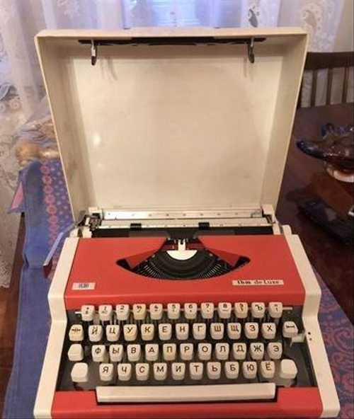 Пишущая югославская машинка