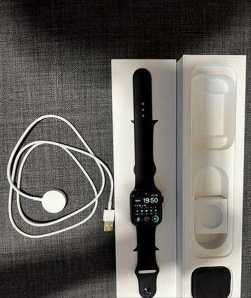 Apple watch 4 44 mm серые