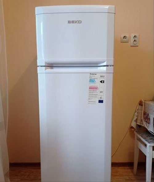 Холодильник веко DSK25050